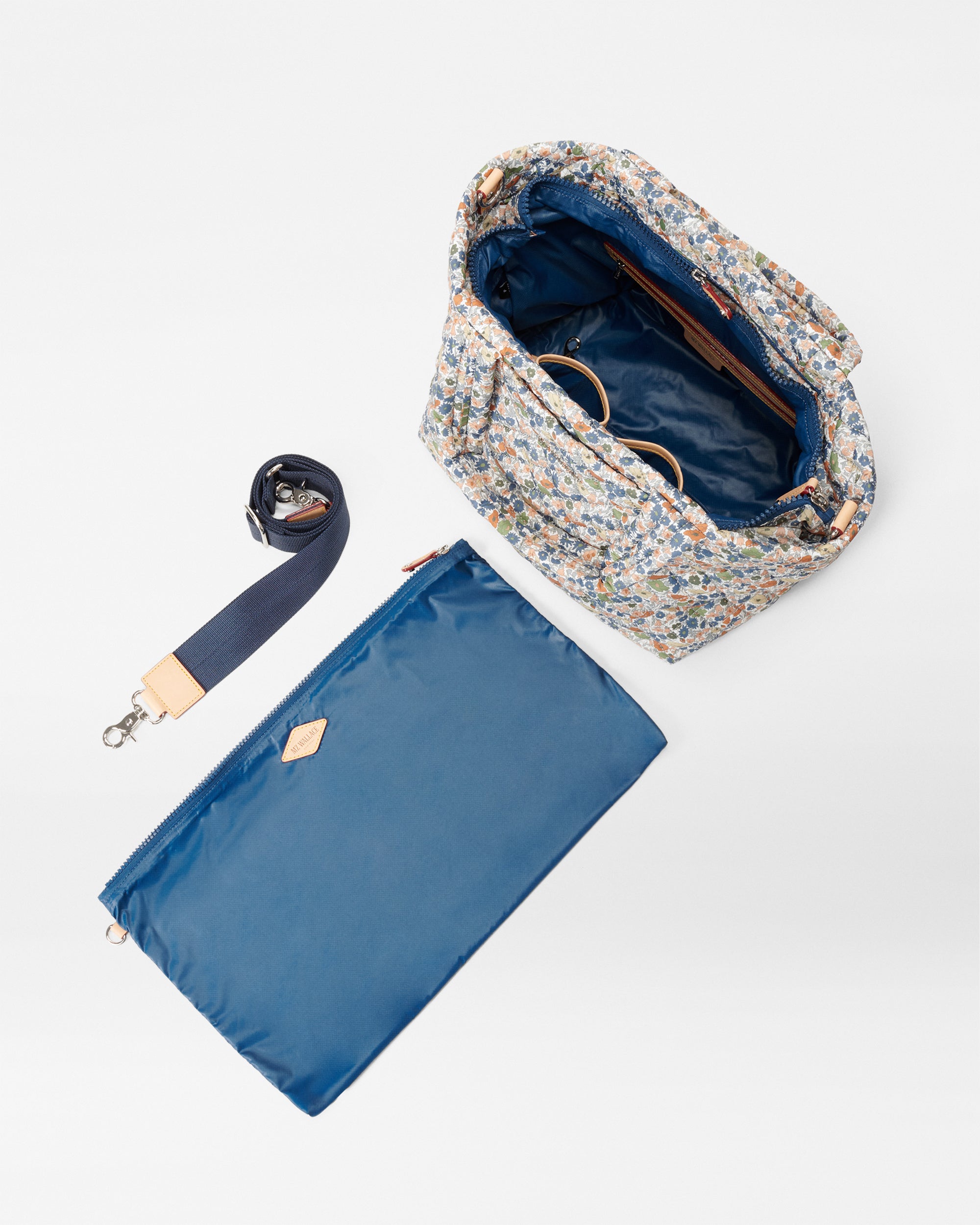 Poppy Forest Small Metro Tote Deluxe